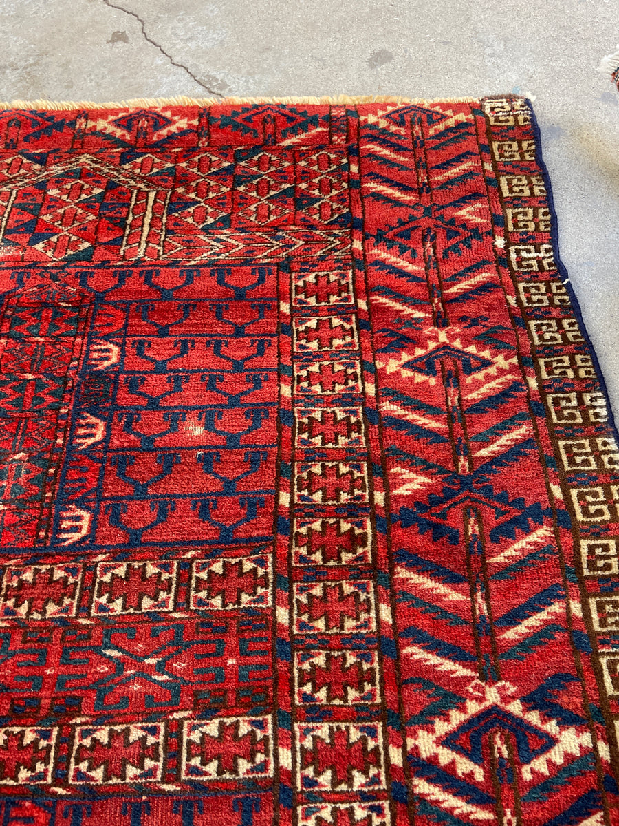 Square Vintage Rug / 3'6 x 3'9 Antique Yomut Prayer Rug #3164 / Small ...